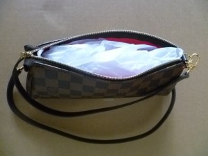 Handbag Stuffing with Acid Free Tissue Paper - CloverSac